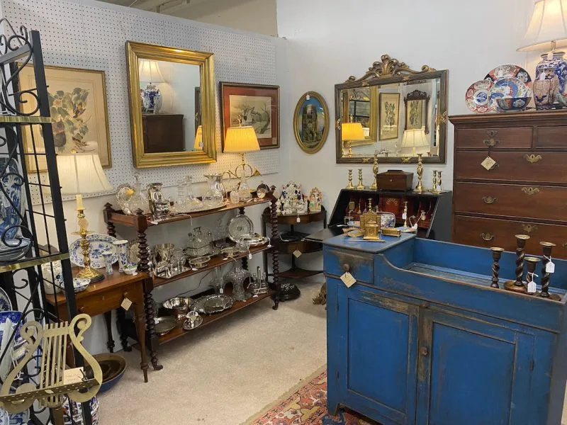 Riverside Centre Antique Mall – Cincinnati's # 1 Antique Mall
